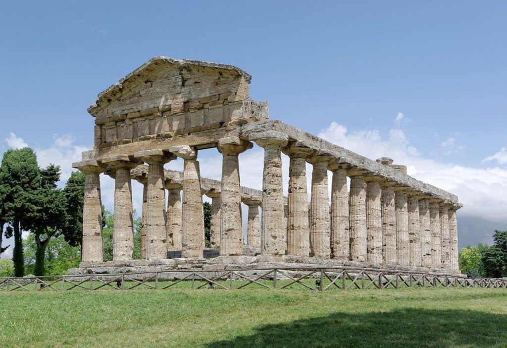 El peristilo en arquitectura: origen, usos y ejemplos